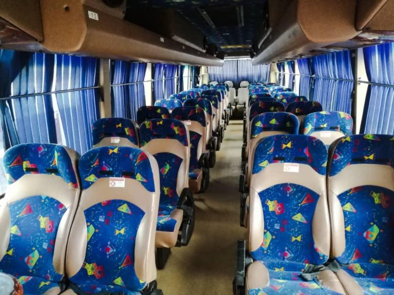 Bus persiaran - Great Leap Tours